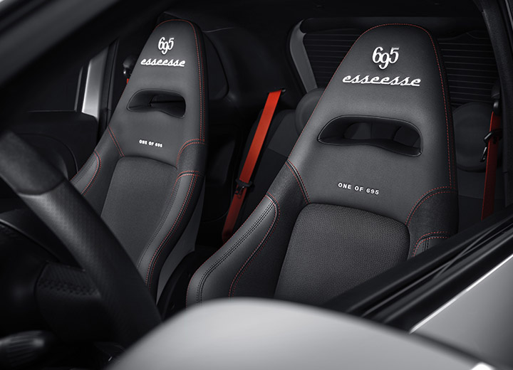 Série limitée Abarth 695 esseesse | Voiture sportive | Abarth France